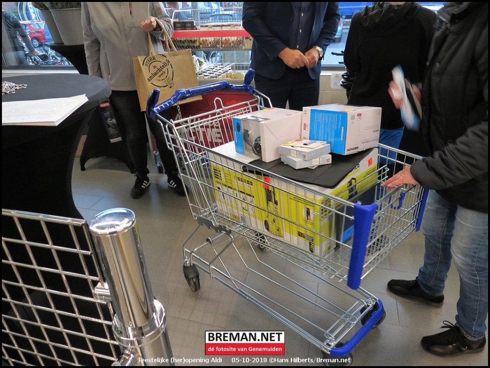 Feestelijke heropening Aldi